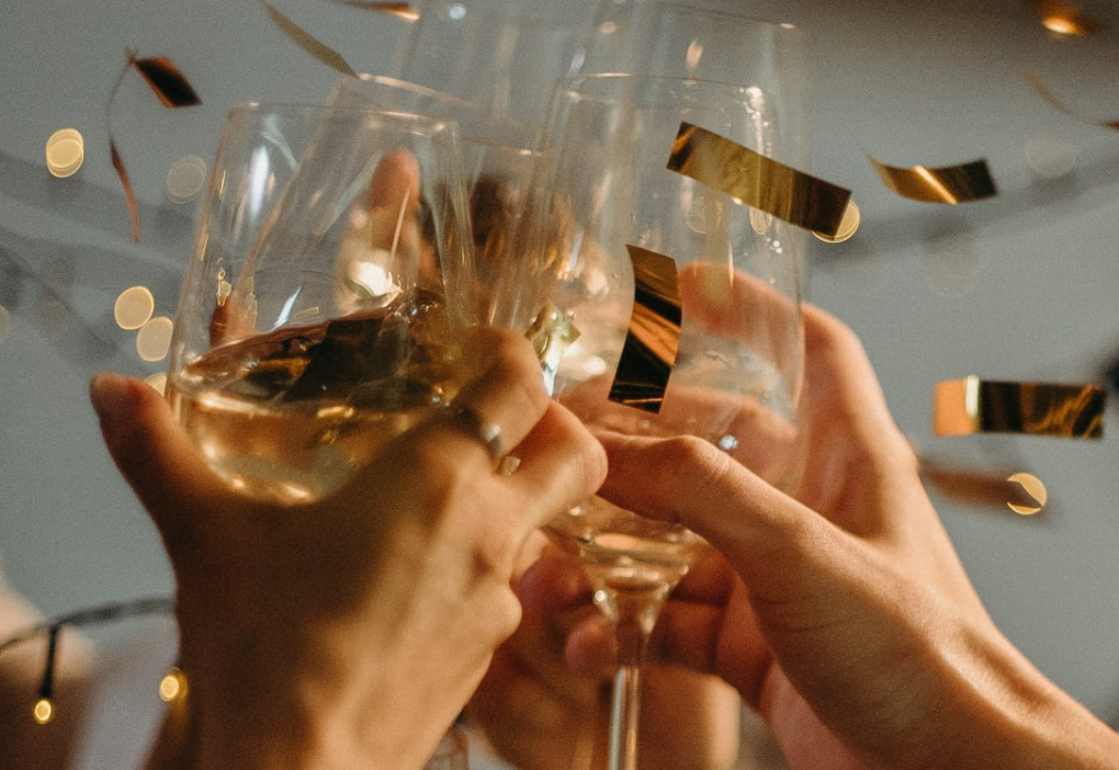 Best drinks to celebrate the countdown with